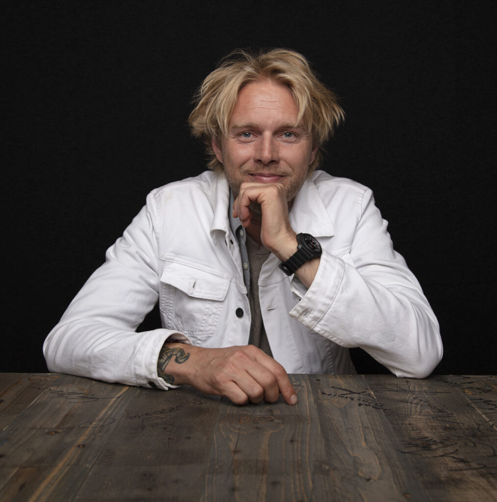 Fotograf Christian Krog . Det nye sort inden for portrætfotografering